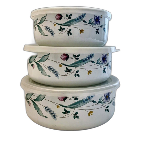 Pfaltzgraff | Kitchen | Pfaltzgraff April Nesting Mixing Bowls W Lids ...